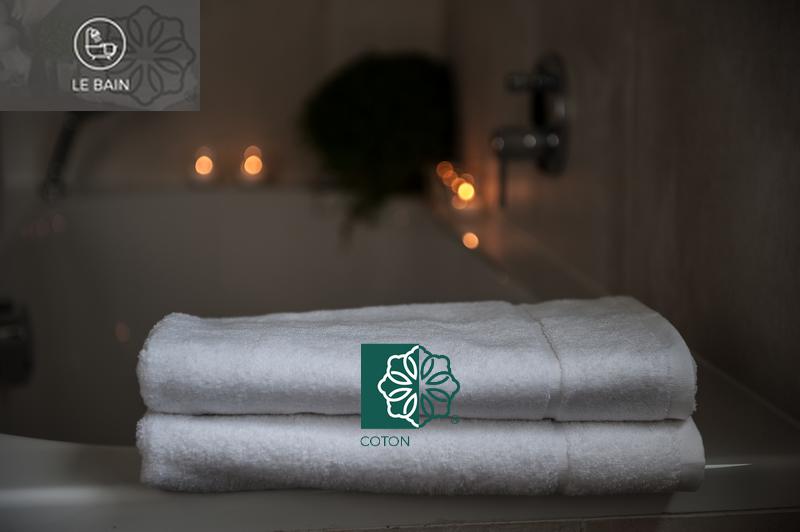 Linge éponge pour hôtellerie de 420 g/m²